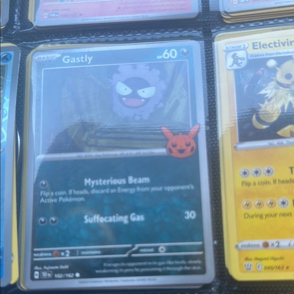 Pokemon | Games | Pokemon Card Gastly With Blue And Yellow Accents ...